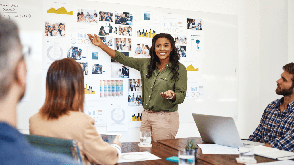 10 Project Manager Qualities That Make a More Effective Leader